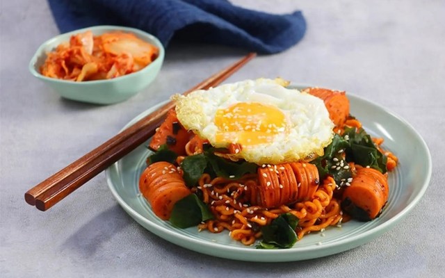 2 Cô - Mì Trộn Indomie, Bún Nước Tương & Matcha Latte | Đặt Món & Giao ...