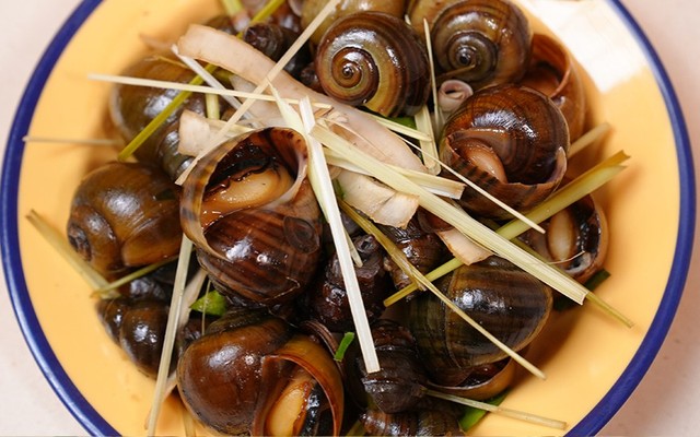 Hai Chàng Ốc - Chùa Láng | Đặt Món & Giao ship tận nơi | shopeefood.vn