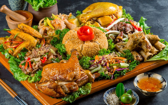 Gà Mẹt & Gà Bó Xôi NGUYÊN BÉO - Quán Ăn - 107B Ngõ 192 Lê Trọng Tấn ...